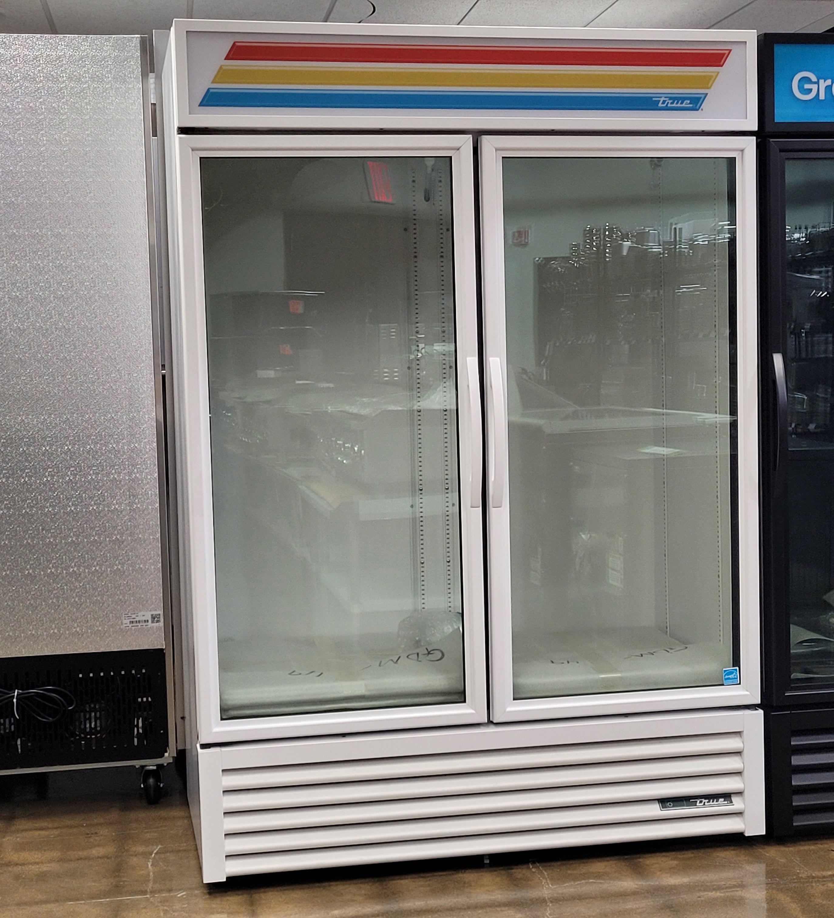54" Powder-Coated Steel Refrigerated Merchandiser (True Mfg. GDM-49-HC ...